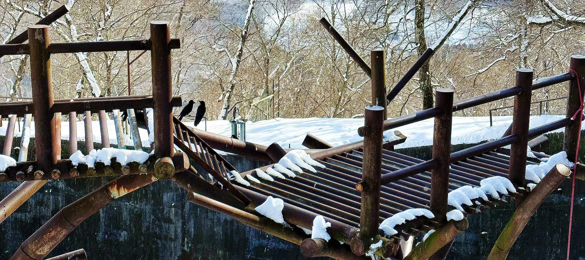 Romantic Hokkaido Noboribetsu Day Tour | Lake Toya Observatory + Showa ...